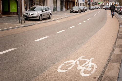 La piste cyclable - Le Permis Belge